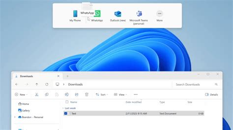 Microsoft Starts Testing New Drag Tray Feature On Windows 11