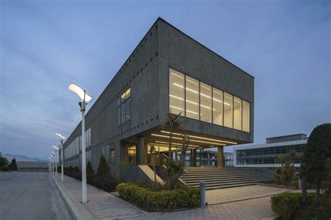Architecture Masterprize Winner Saman Satellite Office Building Hooba
