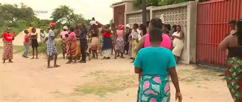 Boquisso Vizinhos Impedem Lobolo De Menina De 8 Anos Vítima De Abuso Mmo