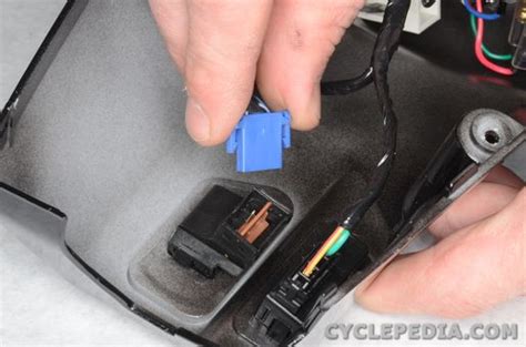 Kymco Like 200i Scooter Online Service Manual Cyclepedia Press Llc