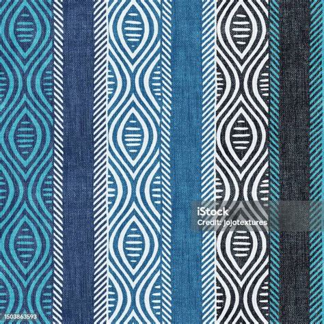 민족 패턴 패브릭 질감 그런지 배경 보헤미안 스타일 패턴 패치워크 3d 일러스트레이션이 있는 러그 매끄러운 질감 0명에 대한 스톡 사진 및 기타 이미지 Istock