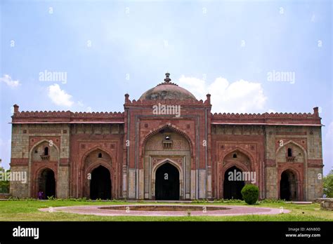 Qila I Kuhna Mosque Masjid Of The Old Fort Sher Shah Suri Purana