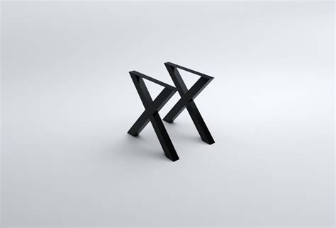 Метални крака за маси в различни форми