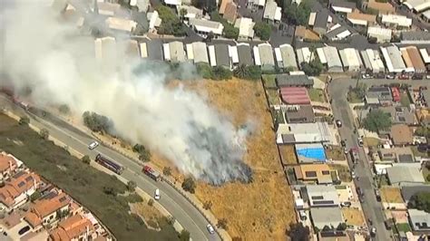 Firefighters Battling Vegetation Fire In Spring Valley Nbc 7 San Diego