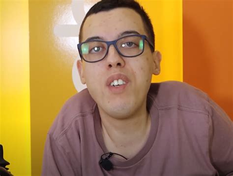 Universitário Abre O Jogo Sobre Fetichizção Nos Apps De Pegção
