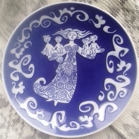 Вінтажна настінна декоративна тарілка — ціна 230 грн у каталозі Настінний декор Купити товари