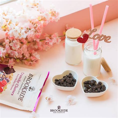 Hersheys 봄 벚꽃 그리고 너와 함께 스윗홈파티 지금 시작해볼까 😊🌸 허쉬