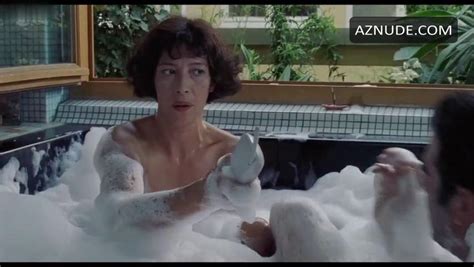 ANNE ALVARO Nude AZNude