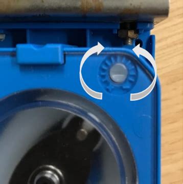 Priming Adjusting Electronic Dosing Pumps Peristaltic