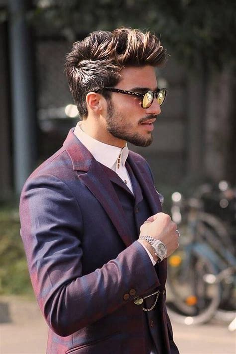 2022 Male Model Hairstyle