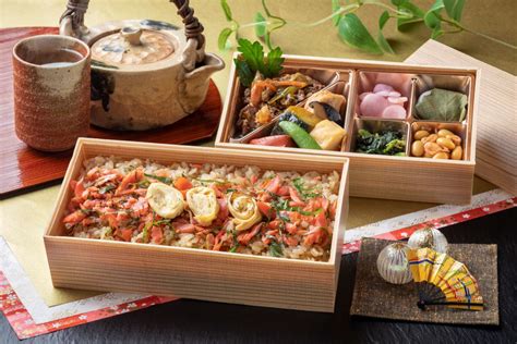 東京都へ配達 お弁当 和食 国産和牛時雨と鮭湯葉ご飯京懐石 京みやこ庵by 湖舟【西東京】│高級宅配弁当のデリバリーサイト