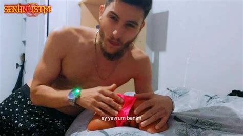 他和他的妹妹一起欺骗他的女朋友（说土耳其语）