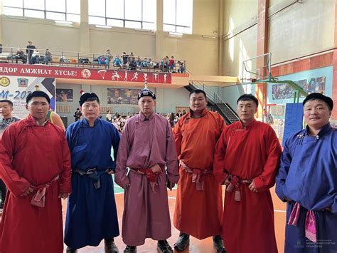 Нийслэлийн ерөнхий боловсролын сургууль цэцэрлэгийн багш нарын Үндэсний бөх ийн барилдаанд