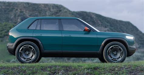 Rivian R3x Reveal 3 Paul Tans Automotive News