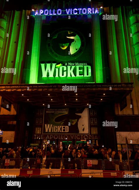 Wicked Musical Stage Hi Res Stock Photography And Images Alamy