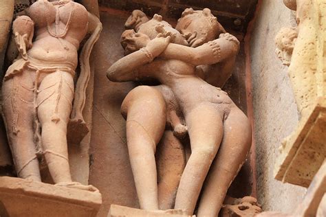 The Erotic Temples Of Khajuraho India A First Timer S Guide Mismatched Passports