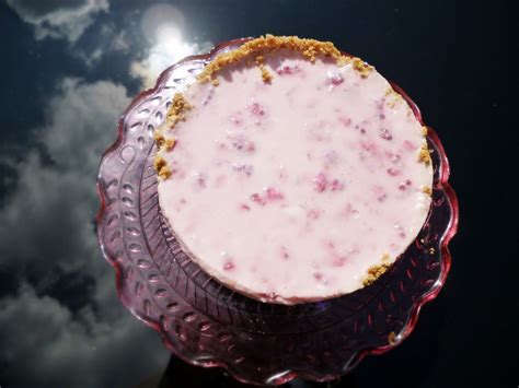 Cake Of The Week Diy Midori And Raspberry Cheesecake