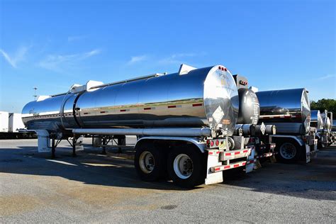 How Much Fuel Does A Tanker Truck Hold Tanker Capacity Size And