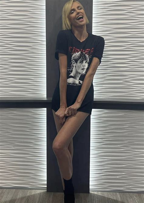 Orgilnews Mn 🇲🇳 On Twitter Краш маань жаахан турчихаа юу даа Сайхан борцтой банштай цай