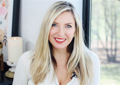 Kylie Jenner Lip Kit Review The Pros And The Cons