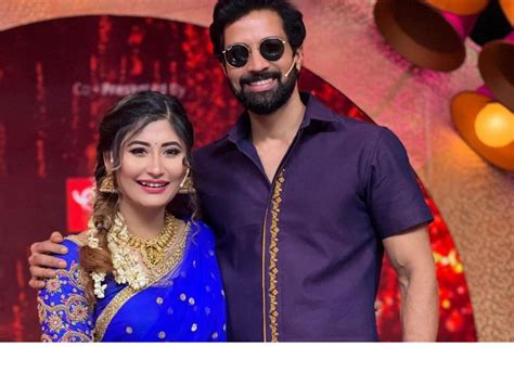 Singer Sunitha Separated From Her Husband