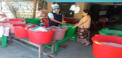 ကြံခင်းမြို့နယ် ရွာသစ်ရပ်ကွက်ရှိ ဆန်ဆိုင်များအား ဈေးနှုန်းမြှင့်တင်ရောင်းချမှုရှိ မရှိ ကွင်းဆင