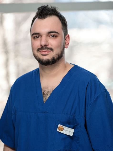 Д р Валентин Маджаров Съдов хирург София Супердок