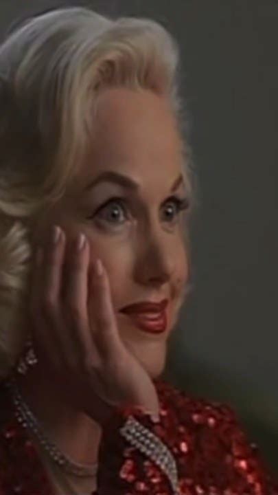 Susan Griffiths As Marilyn Monroe Niptuck S5 E2 2007 Youtube