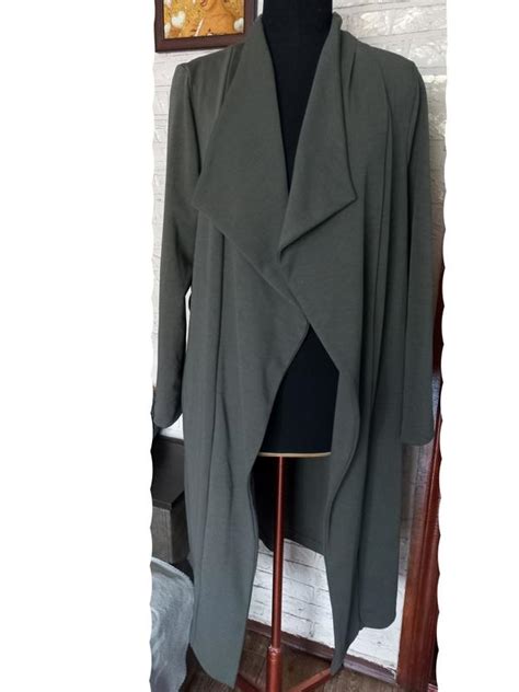 Накидка хакі — ціна 280 грн у каталозі Накидки Купити жіночі речі за доступною ціною на Шафі