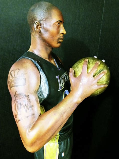Kobe Bryant Memorial Statue Hand Made Full Color Artwork Etsy