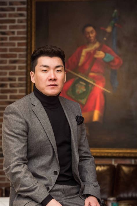 Төрийн соёрхолт дуучин Д Болд сонгуульд хүч үзэх үү