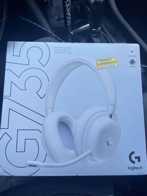 My Friend Bought Me A Logitech Mouse I Have A Few Questions What Are These Buttons On The