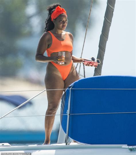 Growing Up Hip Hop Star Angela Simmons Shows Off Her Bikini Body