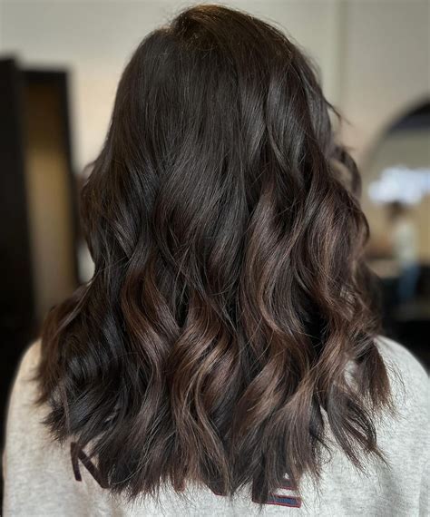 19 Rich And Beautiful Dimensional Dark Brunette Hair Ideas