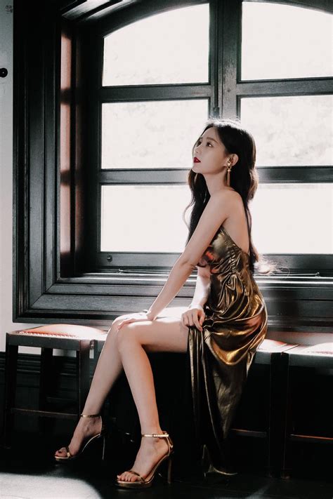 Li Yi Tong R Musicwomen