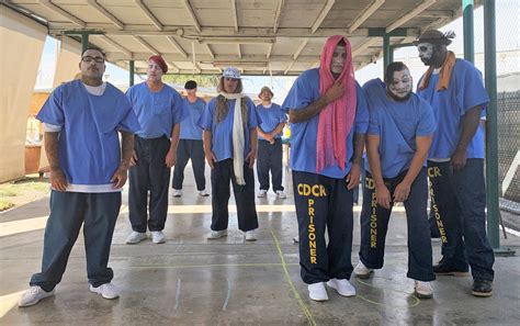 Actors Gang Showcases Emotions At Cim Inside Cdcr