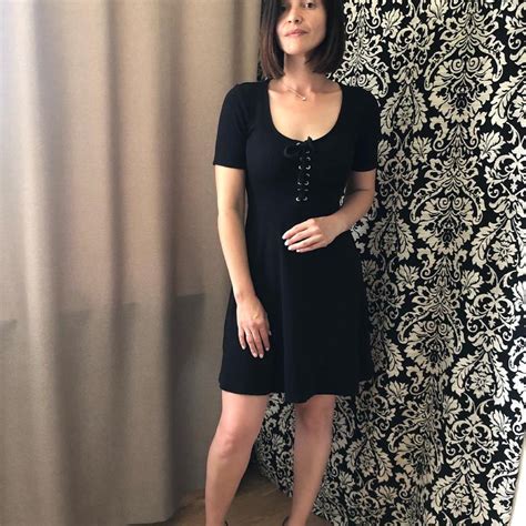 Плаття чорне базове рубчик літо вау стильне міді — ціна 280 грн у каталозі Короткі сукні Купити