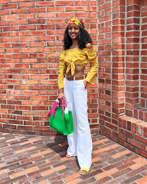 Alejandra Taborda Feet 55 Photos