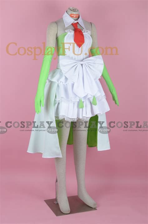 Gardevoir Cosplay