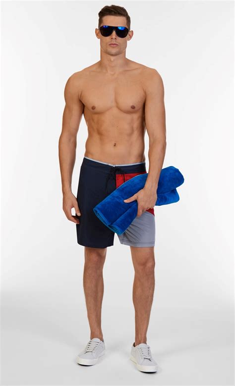 In Photos Beachwear And Resort Chic Attire For Men Featuring Nautica