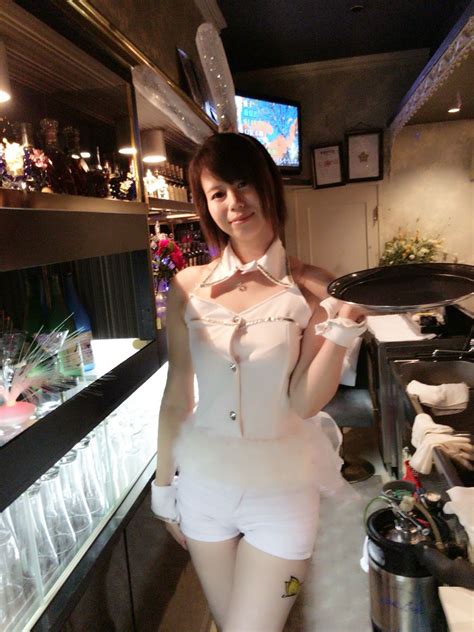 ロカリハロウィン バニーガール