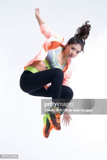 Body Builder Low Angle Photos And Premium High Res Pictures Getty Images