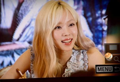 혹하게하는것들 오늘 🇨🇳 팬싸인회 에스파 윈터 프리뷰 Daum 카페