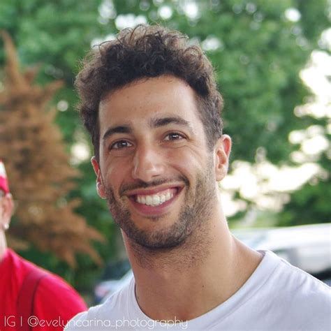 Pin By Trisrzm On Daniel Ricc Daniel Ricciardo Daniel Ricky Bobby