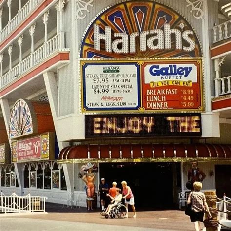 Zeb Atlas Zebatlashitsvegas • Instagram Photos And Videos