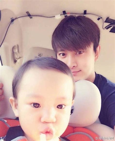 賈乃亮和他的小情人甜馨 好有愛 每日頭條