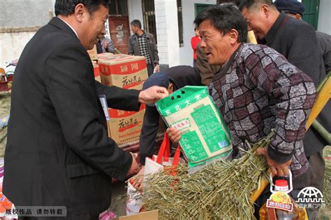 河南民权发放连心卡助力精准扶贫 中国发展门户网国家发展门户