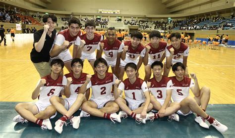 福岡大附大濠高がインターハイ県予選に続く優勝か、東福岡高のリベンジか 激戦必至の福岡県春高予選決勝 月バレcom【月刊バレーボール】