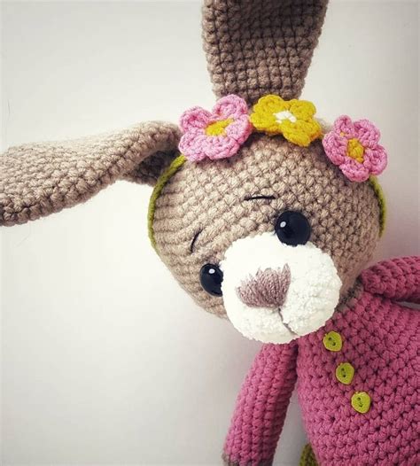 Вязаный зайка Зайка крючком Амигуруми заяц Заяц игрушка Амигуруми Игрушки Вязаные игрушки