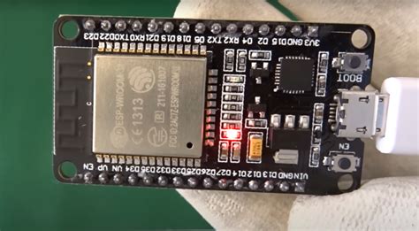 Esp32 Vs Esp8266 Whats The Difference Electronicshacks
